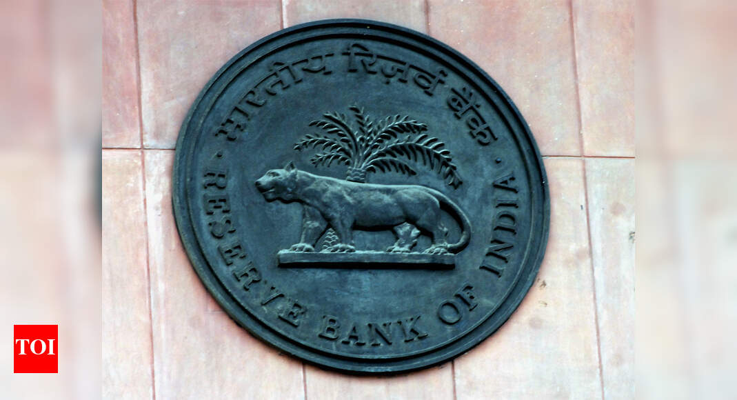 Reserve Bank Of India: RBI issuing smaller denomination notes ...