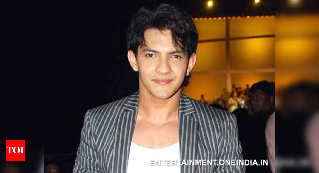 Aditya Narayan: Singing for Hrithik Roshan is my childhood dream ...