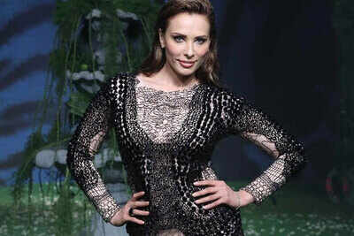 Iulia Vantur makes Indian runway debut | Hindi Movie News - Times of India