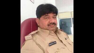 Millionaire cop withdraws bail plea from court | Surat News - Times of ...