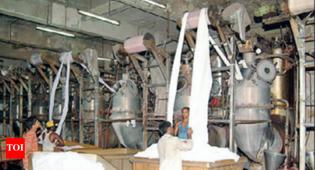 Surat textile sector: Surat textile sector keen to tap Tirupur's ...