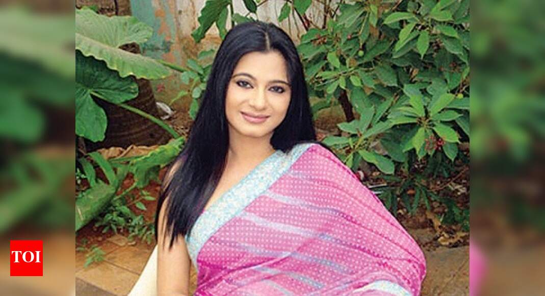 Tassnim Sheikh Designs Her Own Costumes For Ek Vivaah Aisa Bhi - Times ...