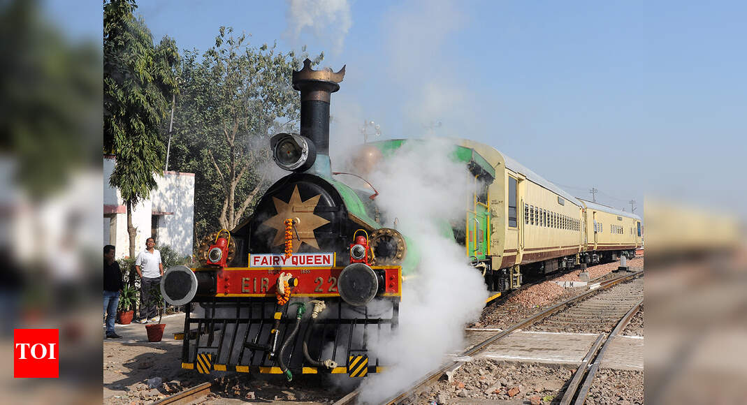 World’s oldest engine gathers fresh steam | Delhi News - Times of India