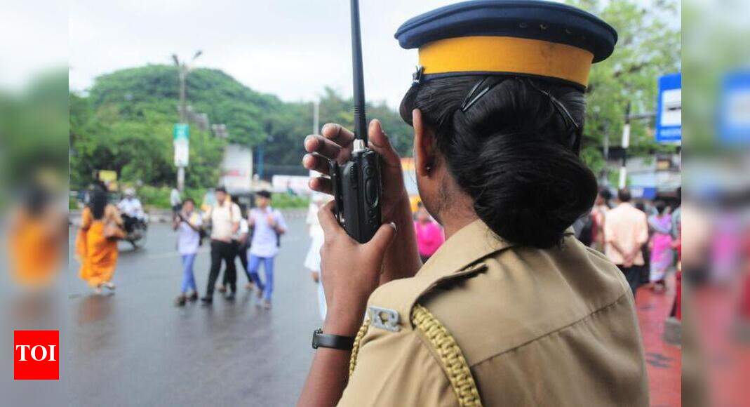 Moral Policing By Cops Draws Flak Thiruvananthapuram News Times Of