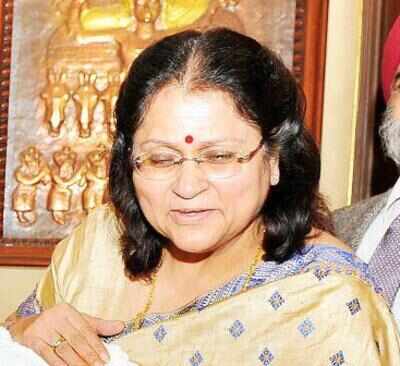 Smart Gram: Volunteers awarded certificate of training - Times of India