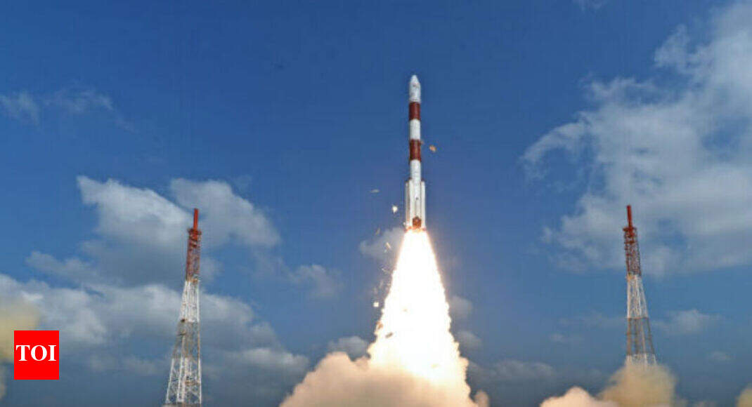 ISRO: WATCH: ISRO launches record 104 satellites in one go | India News ...