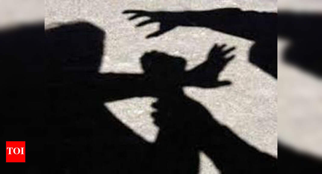 Popular Actress kidnapped by her former driver on her way back home ...