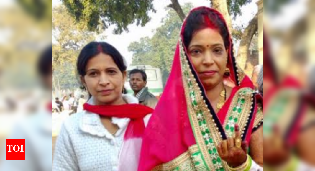UP Assembly Elections 2017: Newly-wed bride casts her vote before ...