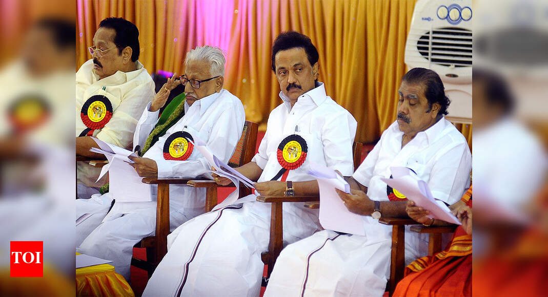 DMK fast-forwards protest against government | Chennai News - Times of ...
