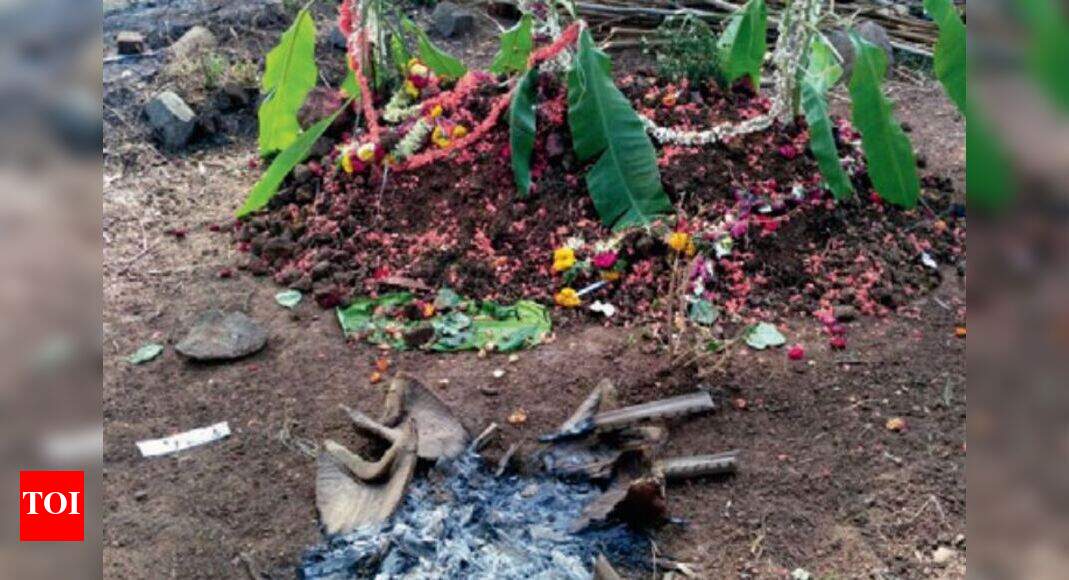 Ratnamma buried where she played | Bengaluru News - Times of India