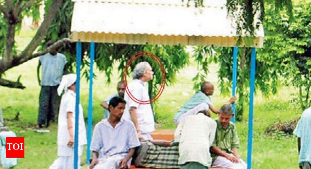 Partha De: Partha sought salvation through memoir he was scripting ...