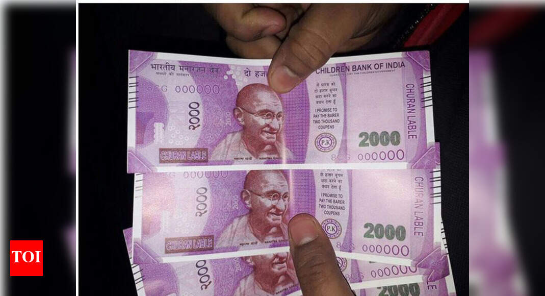 Delhi ATM Dispensing Fake Notes: Fake Rs 2000 notes from 'Children Bank ...