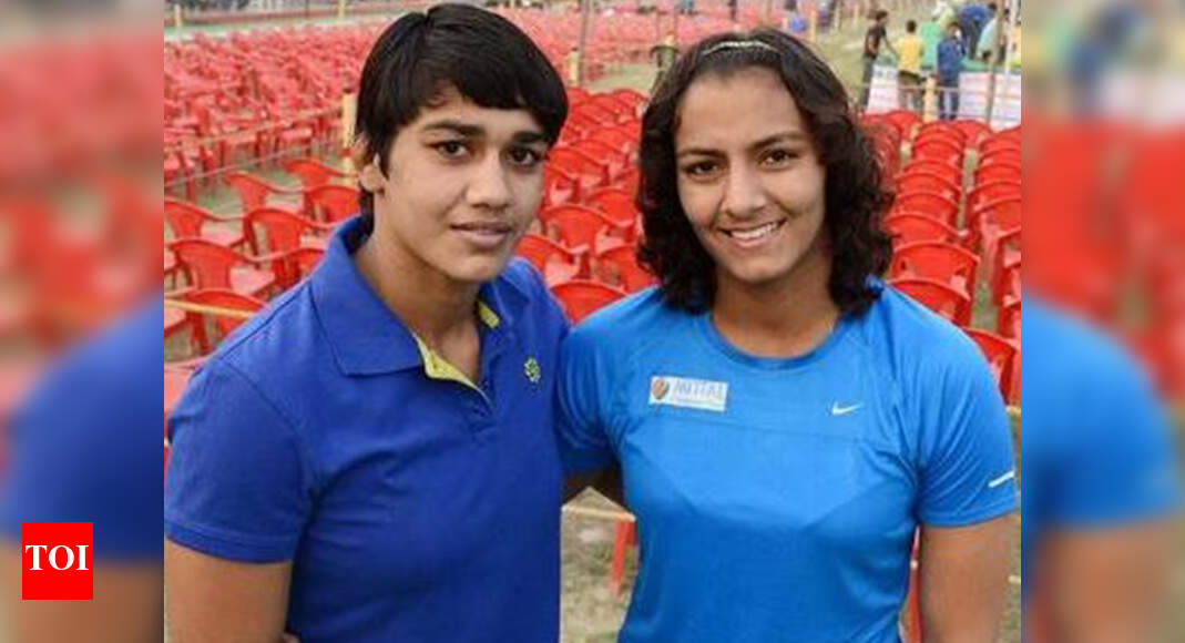 Phogat sisters to sing Delhi civic body's swachh glory | Delhi News ...
