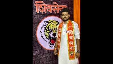 Shiv Sena: BMC polls 2017: At 23, Shiv Sena's Harshad Karkar becomes ...