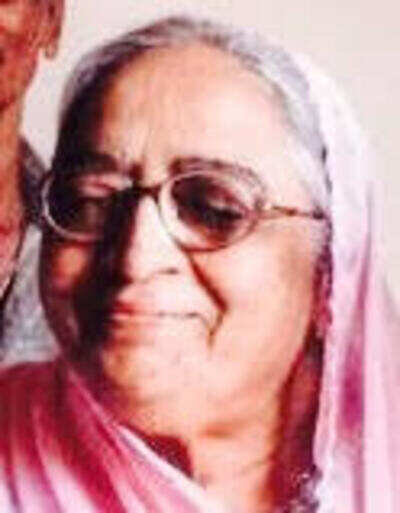 Mrs Fatema Shaikh Ismail Bhai Railwaywala - Times of India
