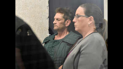 Killer drove to bar 60 miles away, told bartender he shot 2 Iranians ...