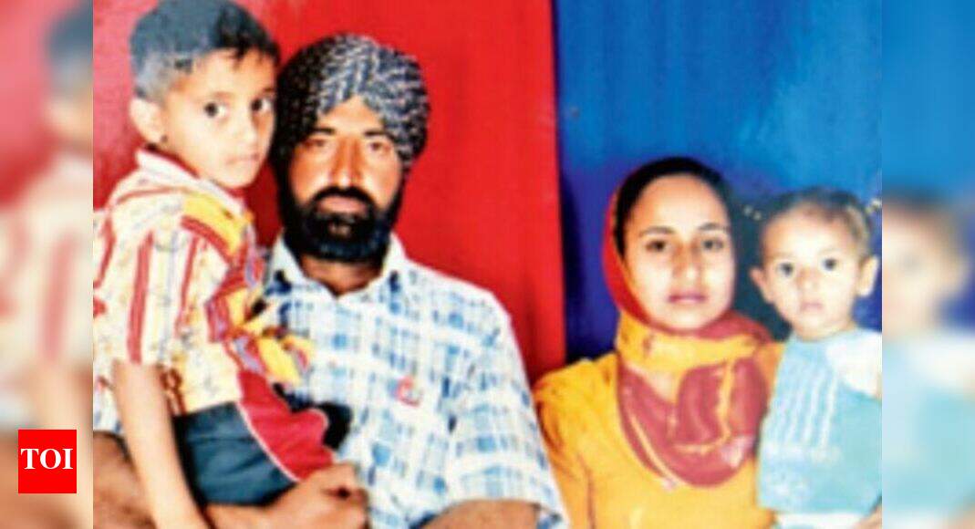 Farmer Suicide: Loss-hit potato farmer kills self in Jalandhar ...