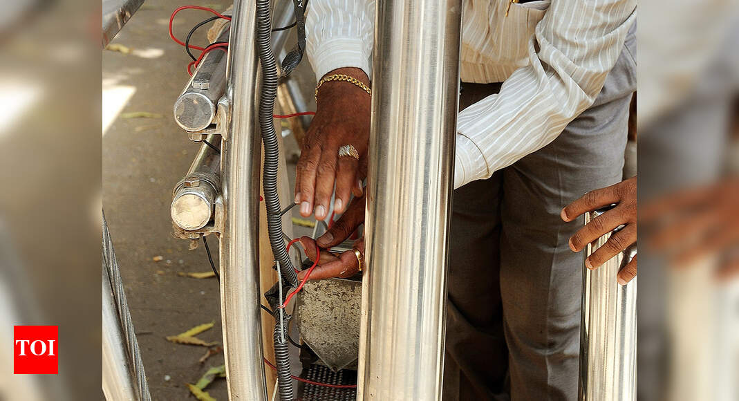 Minor Burns: 2 boys step on live wire in school campus, injured ...