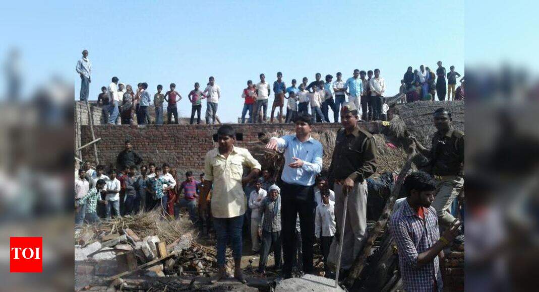 Fireworks Explosion : 4 killed as house collapses in firecracker ...