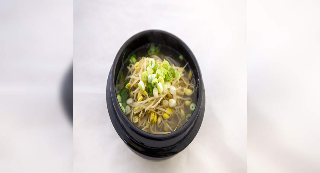 Bean Sprouts Soup Recipe: How to Make Bean Sprouts Soup Recipe ...