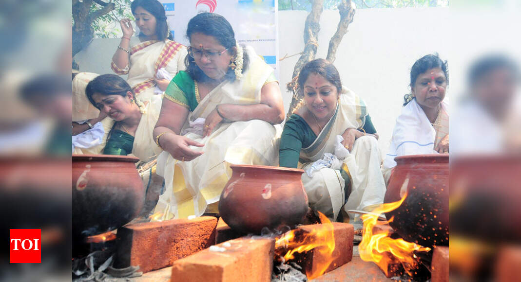 Pongala 2017: When lakhs of women stirred devotion for Attukal Amma ...