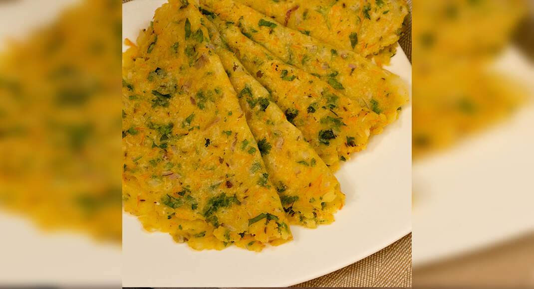 Carrot and Coriander Roti Recipe: How to Make Carrot and Coriander Roti ...