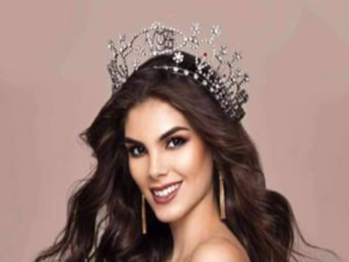 Denise Franco crowned Miss Universe Mexico 2017