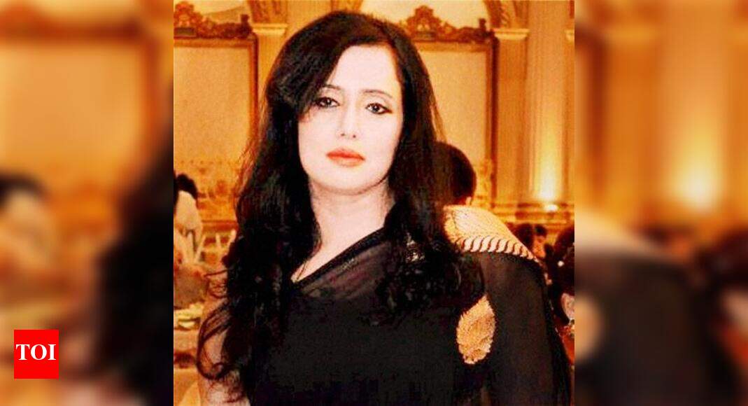 Sushma Swaraj: What Sushma Swaraj told Pakistani columnist Mehr Tarar ...