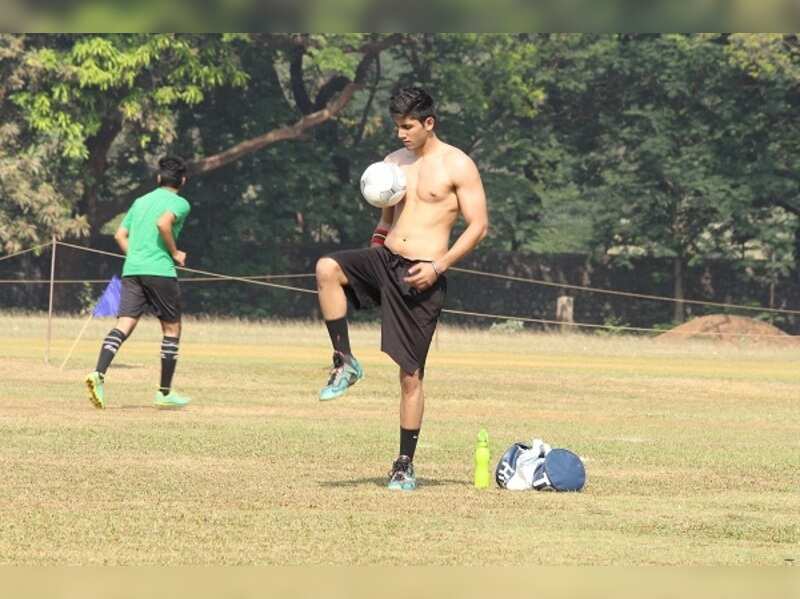 Varun Sood: Varun Sood learns a new sport for MTV Big F Season 2 ...