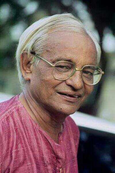 Poet Chinu Modi passes away | Ahmedabad News - Times of India