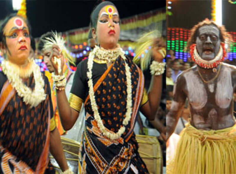 Mangaloreans perform Bhuta Kola, a spirit dance to appease Lord Shiva