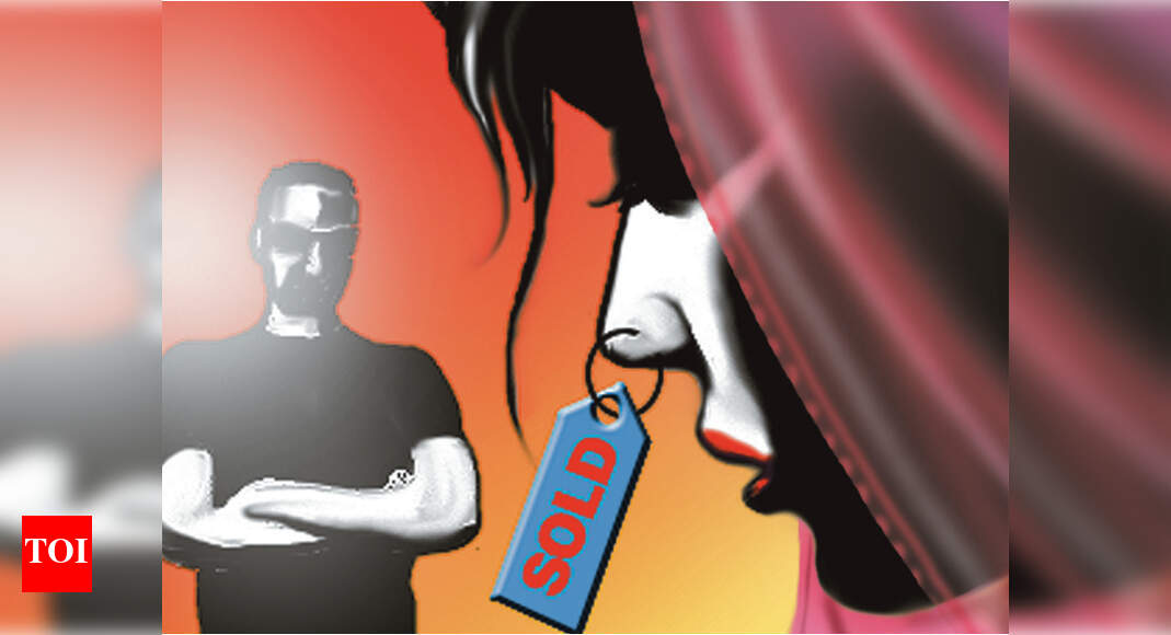 Sex Racket Busted In 2 Hotels 88 Held Senior Cop Shunted Noida News