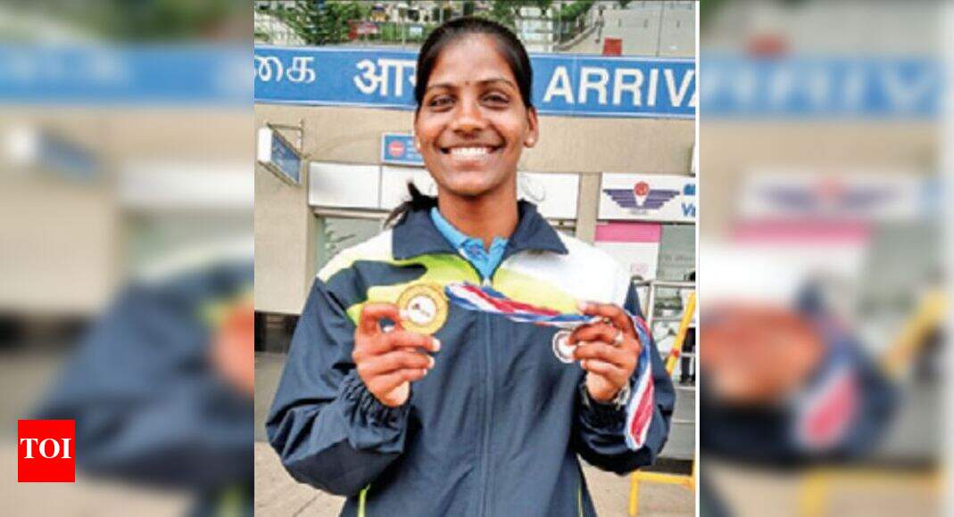 Kabaddi player gets hero's welcome after international success | Trichy ...