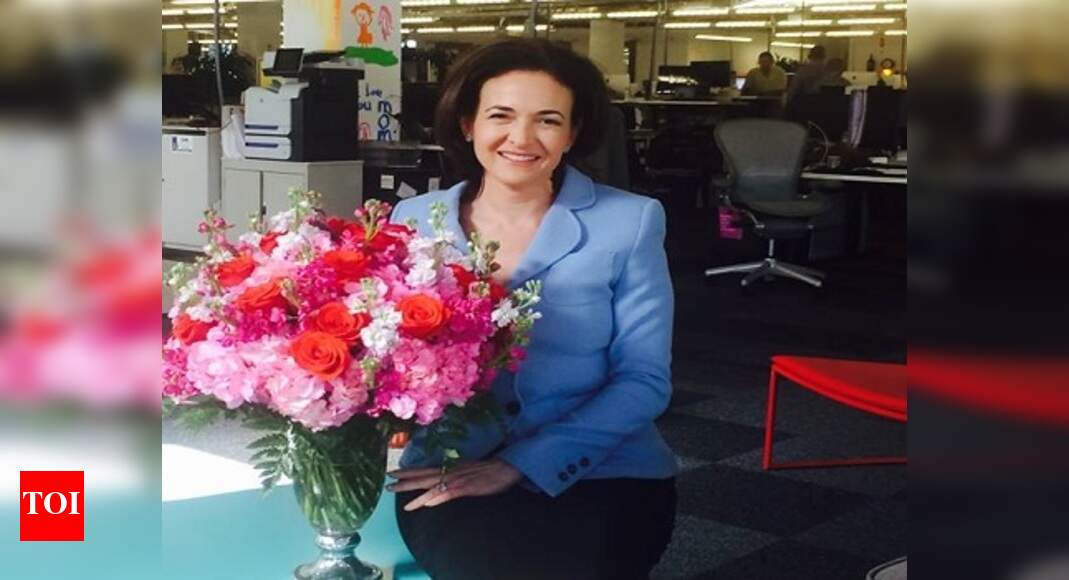 Facebook COO Sheryl Sandberg announced her new book! - Times of India