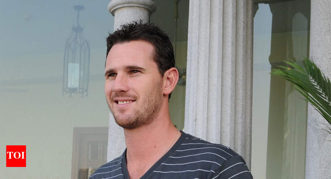 Shaun Tait: Shaun Tait becomes Overseas Citizen of India | Off the ...