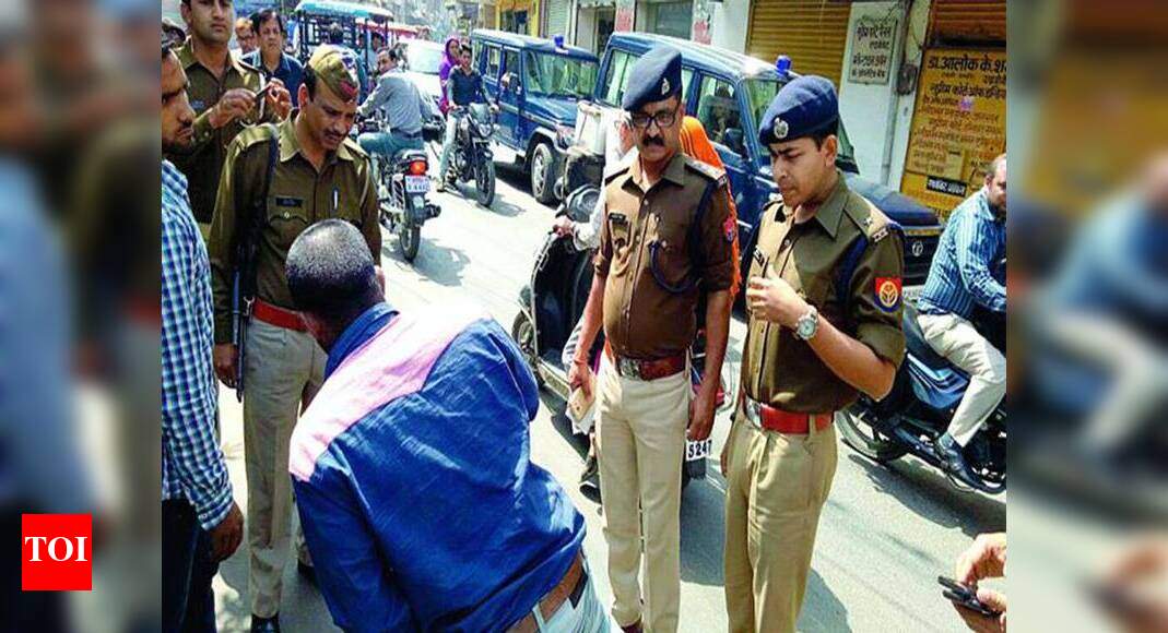 Fear of cops keeps visitors away from parks | Lucknow News - The Times ...