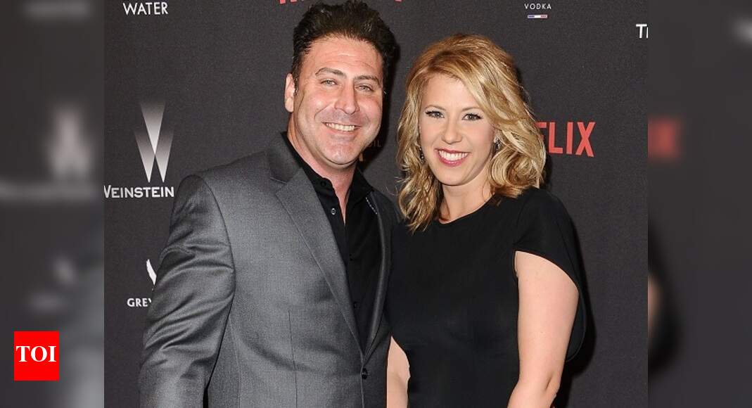Jodie Sweetin and Justin Hodak split - Times of India