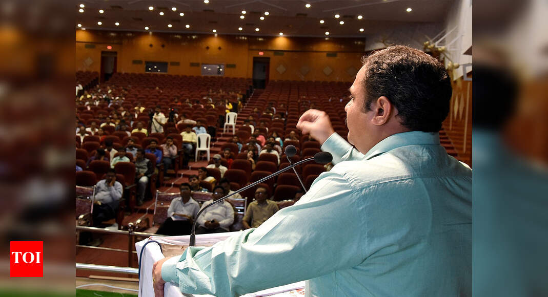 Be adaptive to changes for success: Hardikar | Nagpur News - Times of India