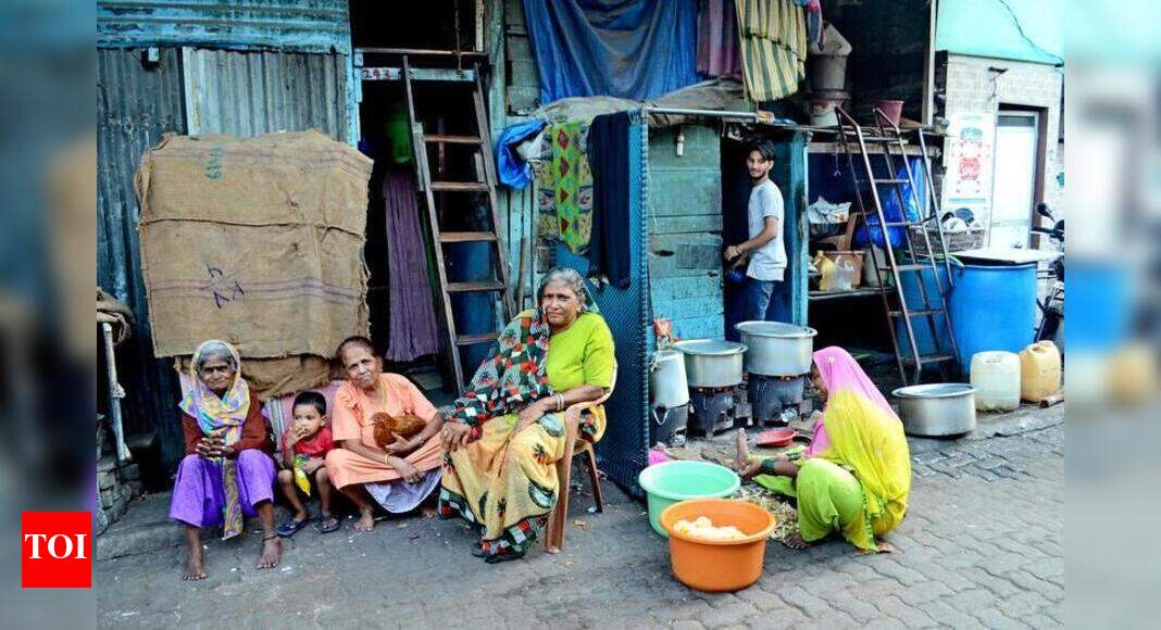 Women: Women in slums face greater heat risk | Ahmedabad News - Times ...