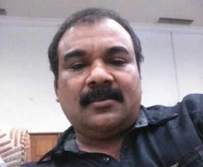 Film producer assaulted by goons in Kochi | Kochi News - Times of India