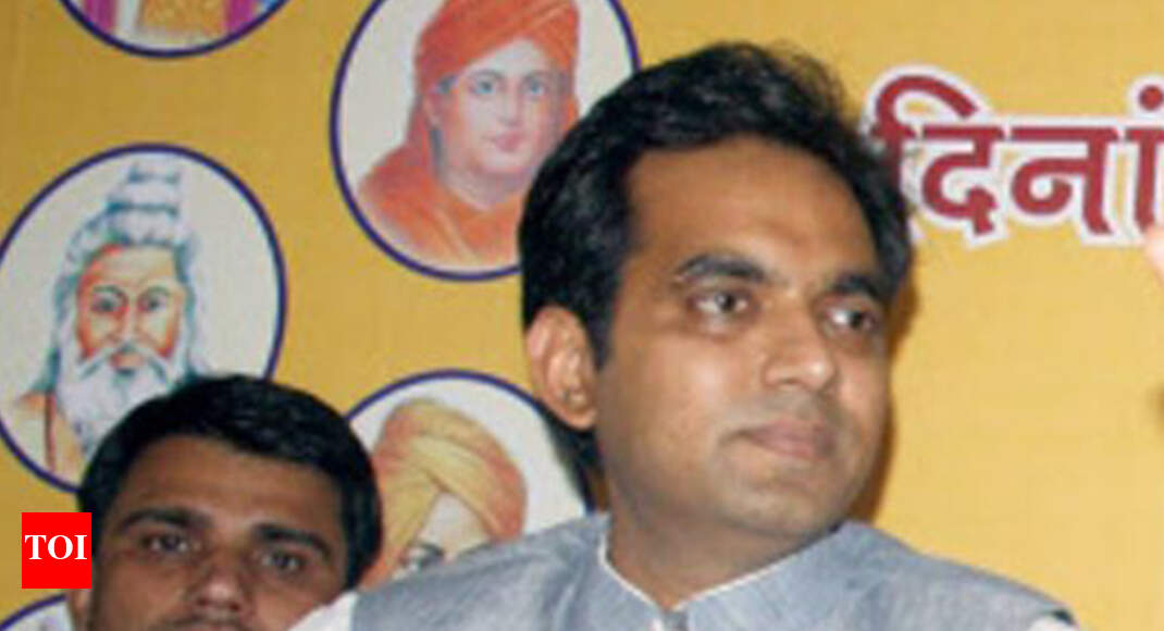 Pankaj Singh to scrutinise delayed projects | Noida News - Times of India