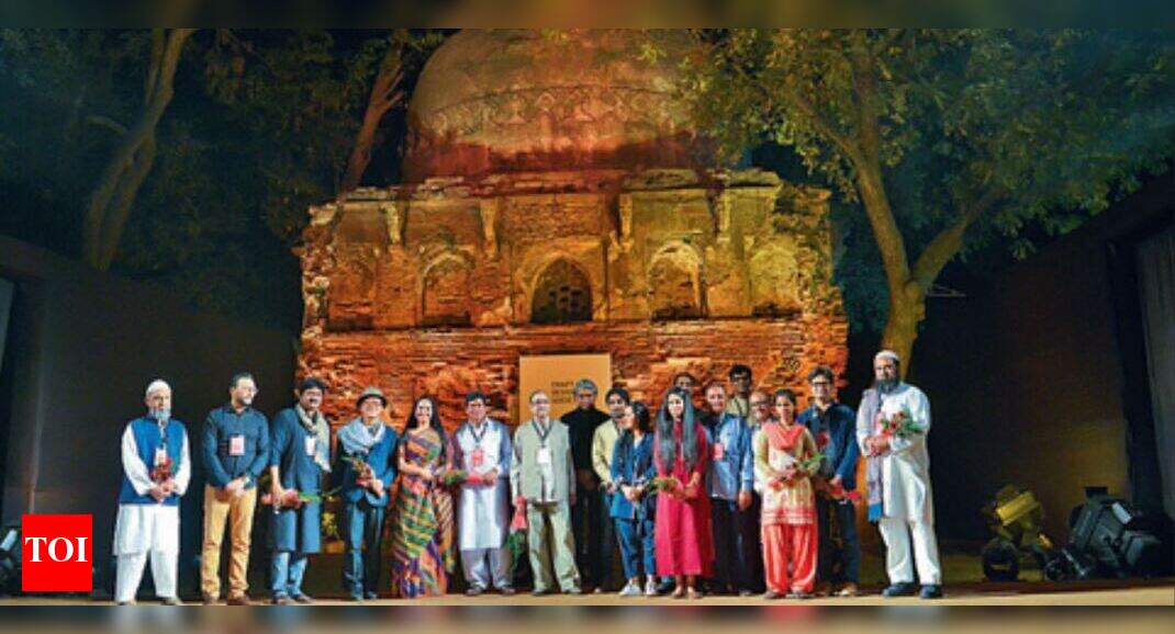‘Dramatized’ felicitation for Govind Gaude | Goa News - Times of India