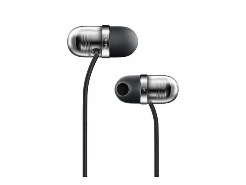 9 cool earphones under Rs 1,000 | Gadgets Now