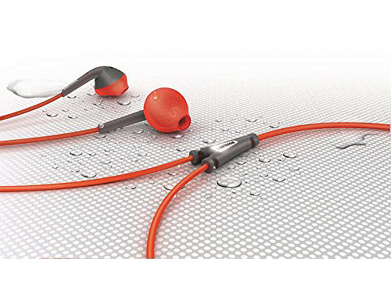9 cool earphones under Rs 1,000 | Gadgets Now