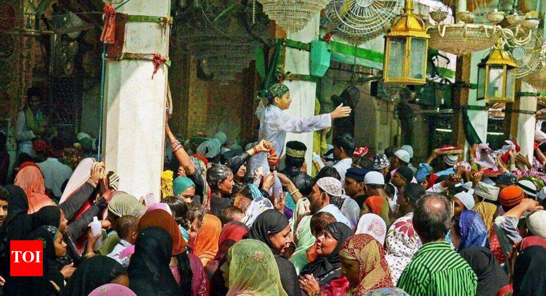 Ajmer: Pakistan delegation returns home, hopes to visit Ajmer dargah ...