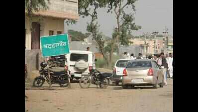 Villagers get summons in Bhatta-Parsaul land case | Noida News - Times ...