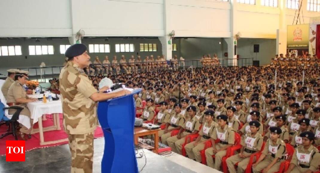 Training begins for 1,794 CISF lady constables | Chennai News - Times ...