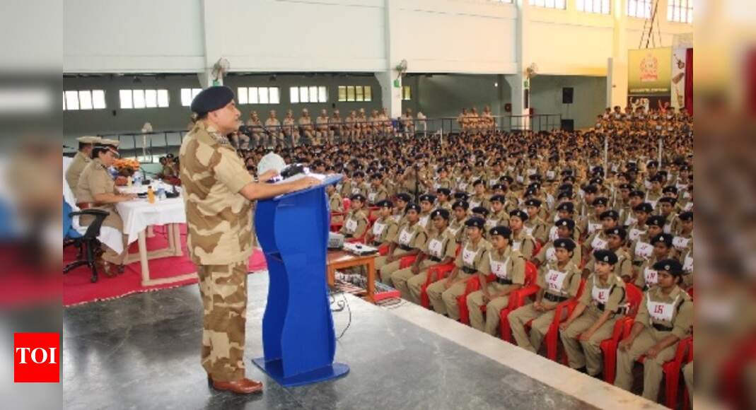 Training begins for 1,794 CISF lady constables | Chennai News - Times ...