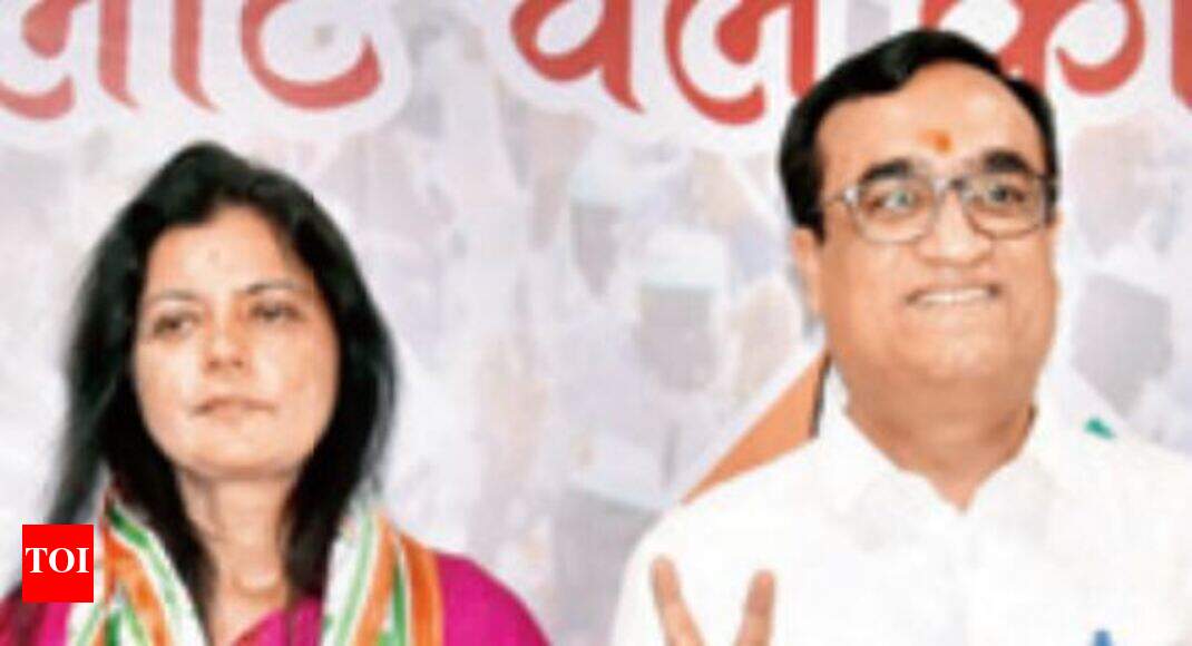 delhi mcd elections 2017: Poonam Azad quits AAP, 'comes home' to ...