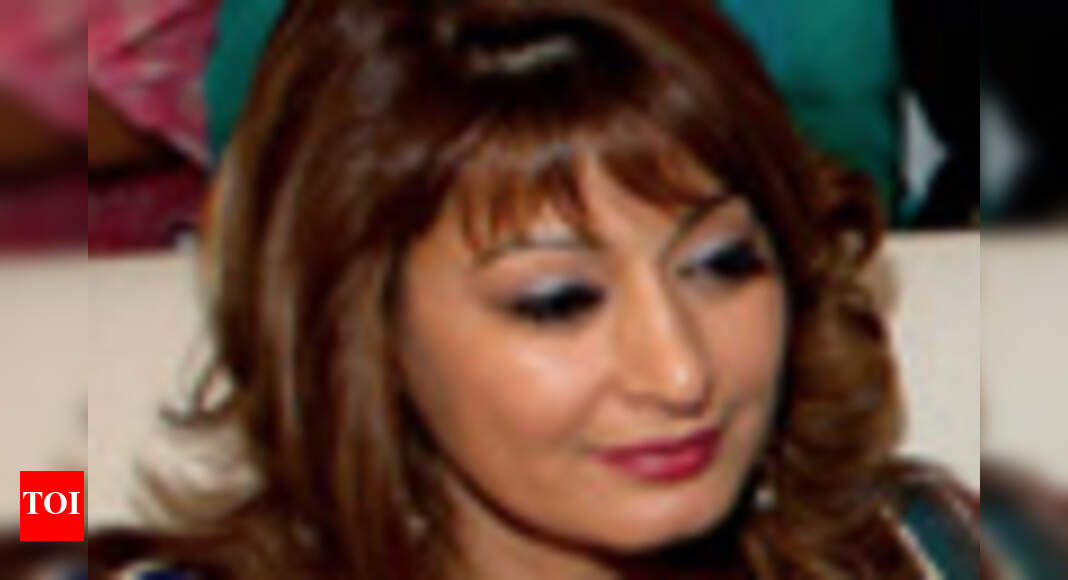 Who nose the real Sunanda? - Times of India